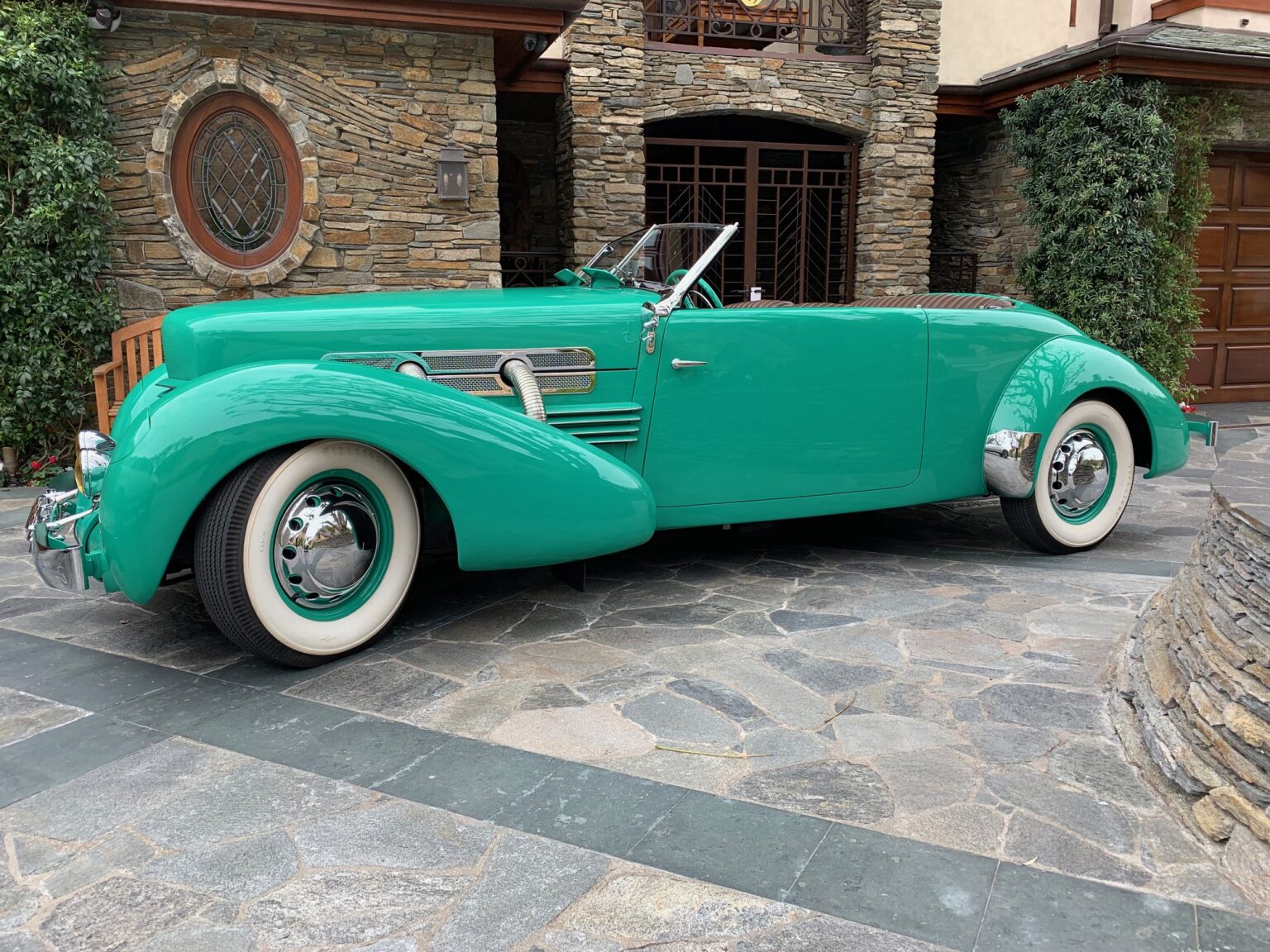 Green Flash: 1936 Cord Gets Tesla Transplant By reVolt - Revolt Systems